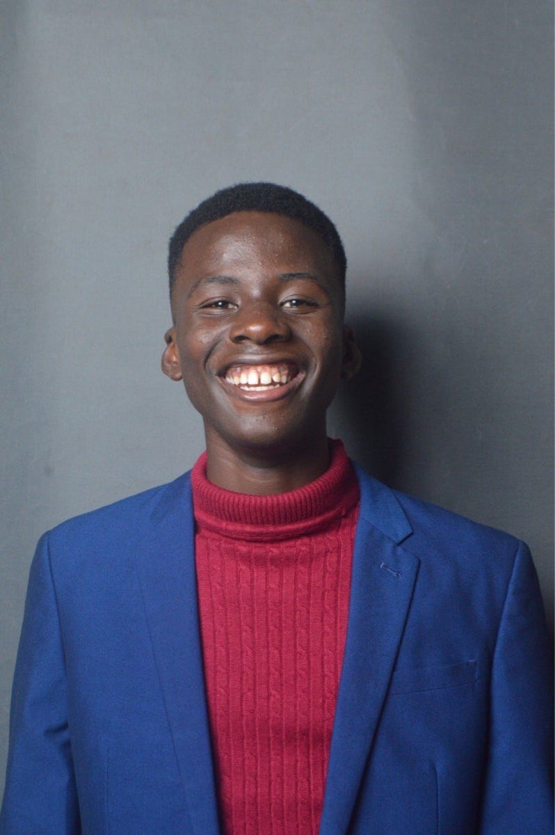 Eromosele Akhigbe – Medium