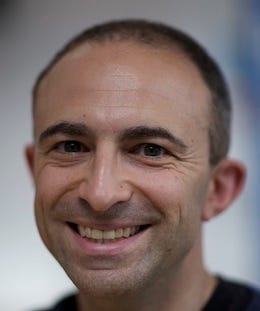 Daniel Kingsley – Medium