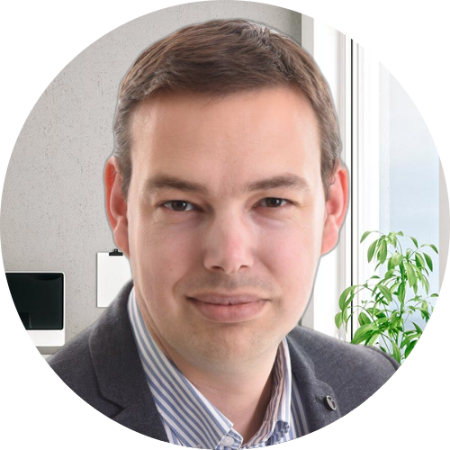 Adam Mills – Medium
