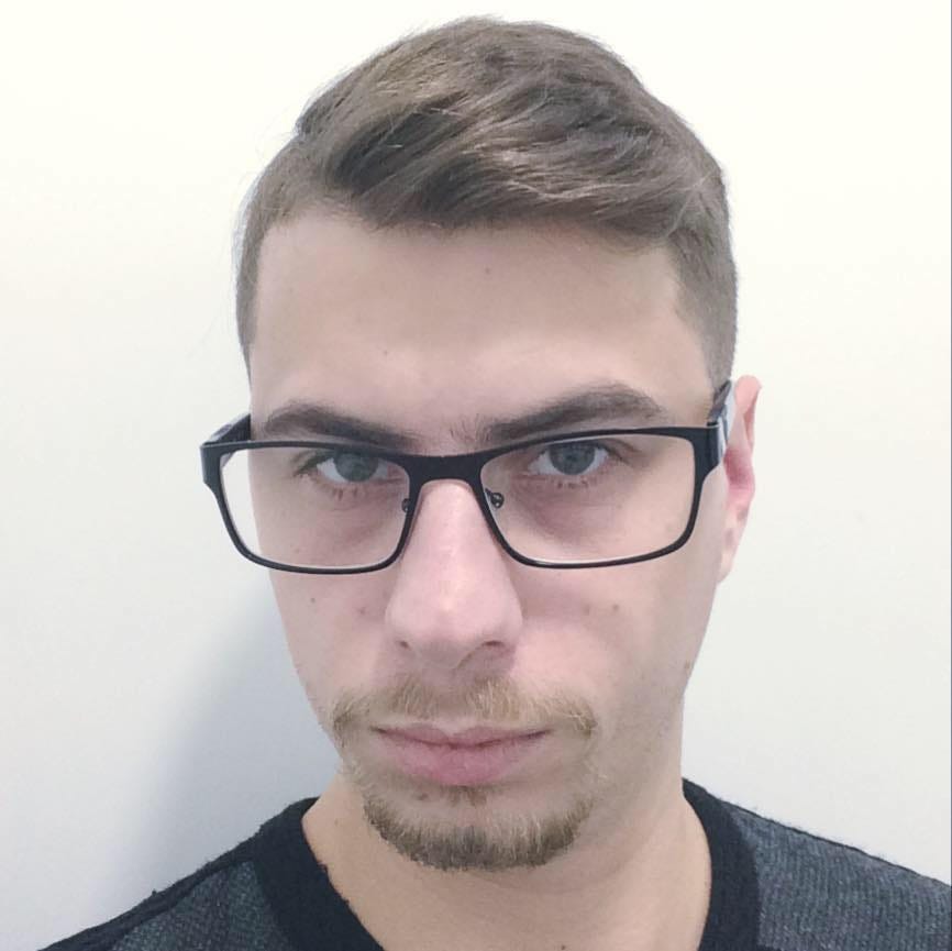 Alexey Grachov – Medium