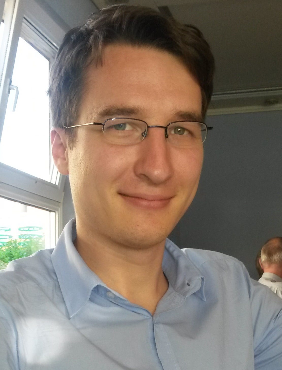Simon Bacher – Medium
