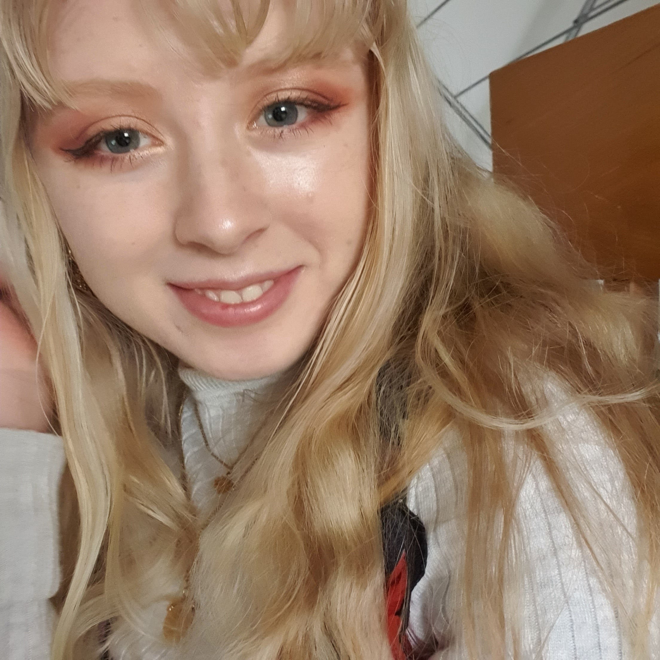 ashleigh nicole – Medium