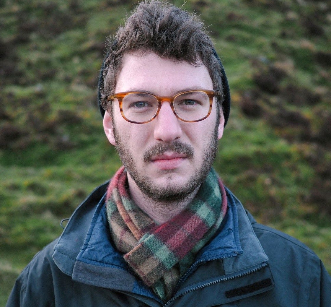 Jonas Raider – Medium