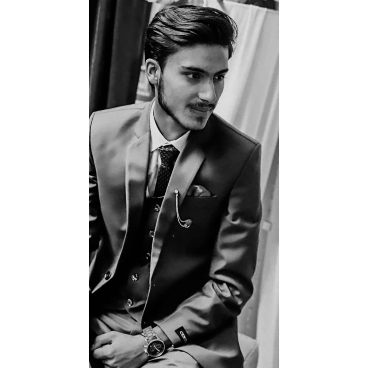 Okasha Khan – Medium
