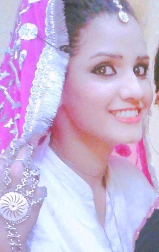 People following Suniti Singh