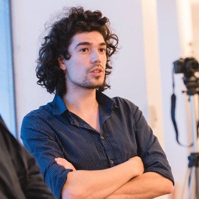 Constantin Dumitrescu – Medium