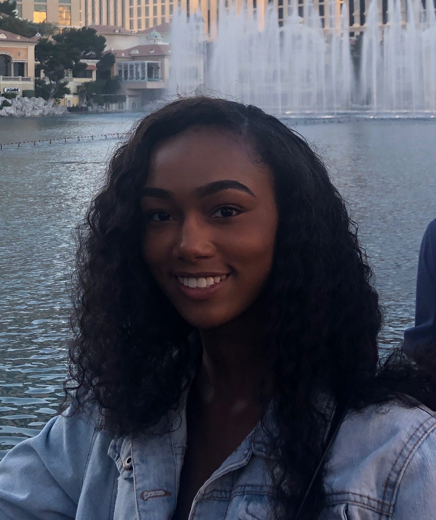 Kyla Beasley – Medium