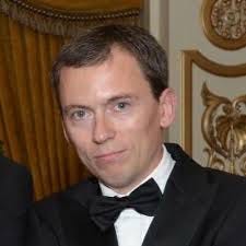 Mads Christian friis – Medium