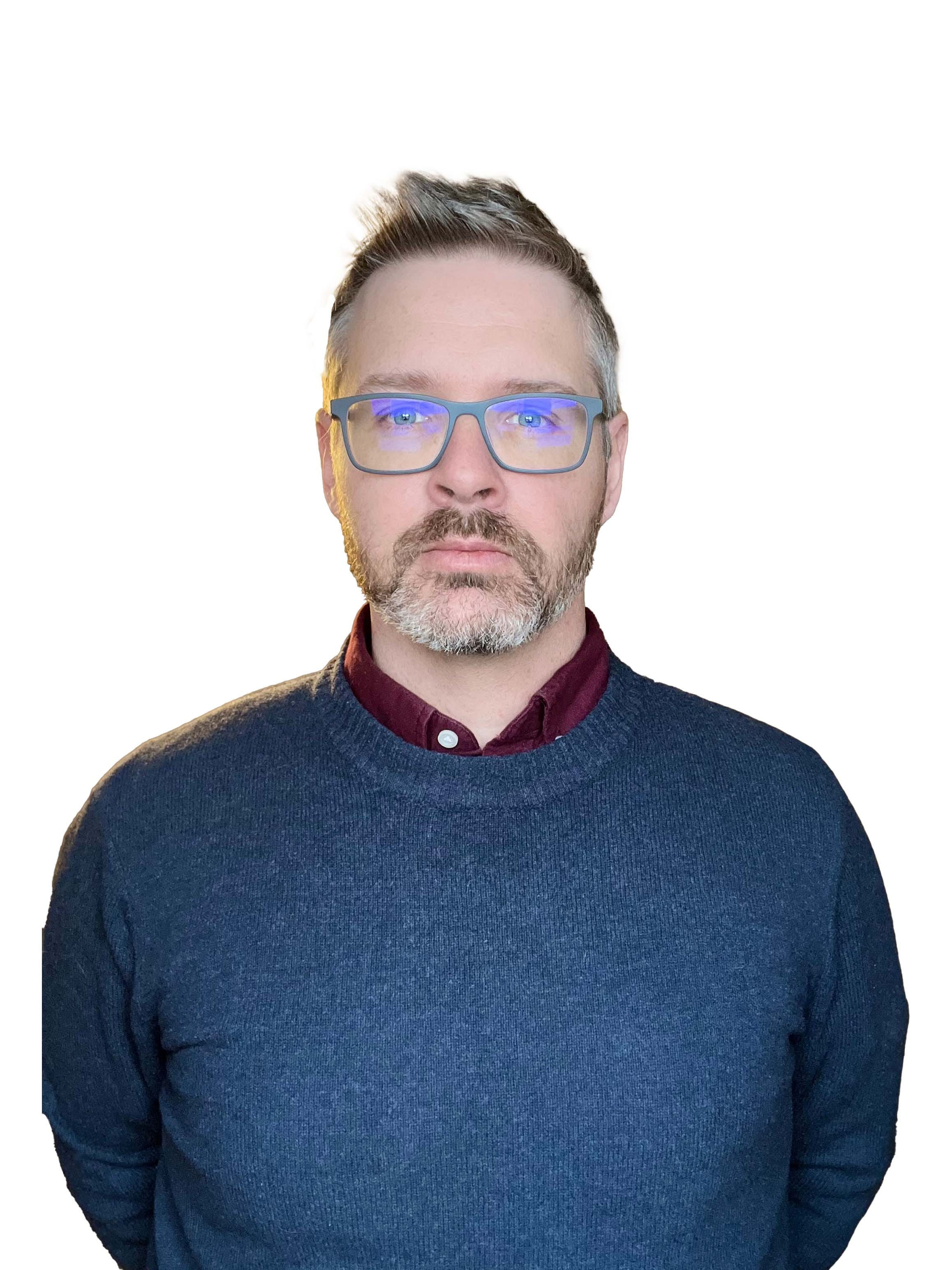 Josh Muirhead – Medium