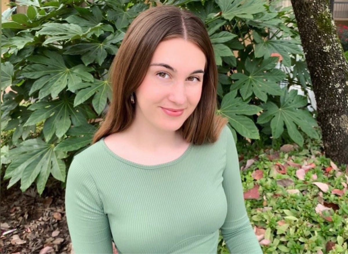 Grace Hawkins – Medium