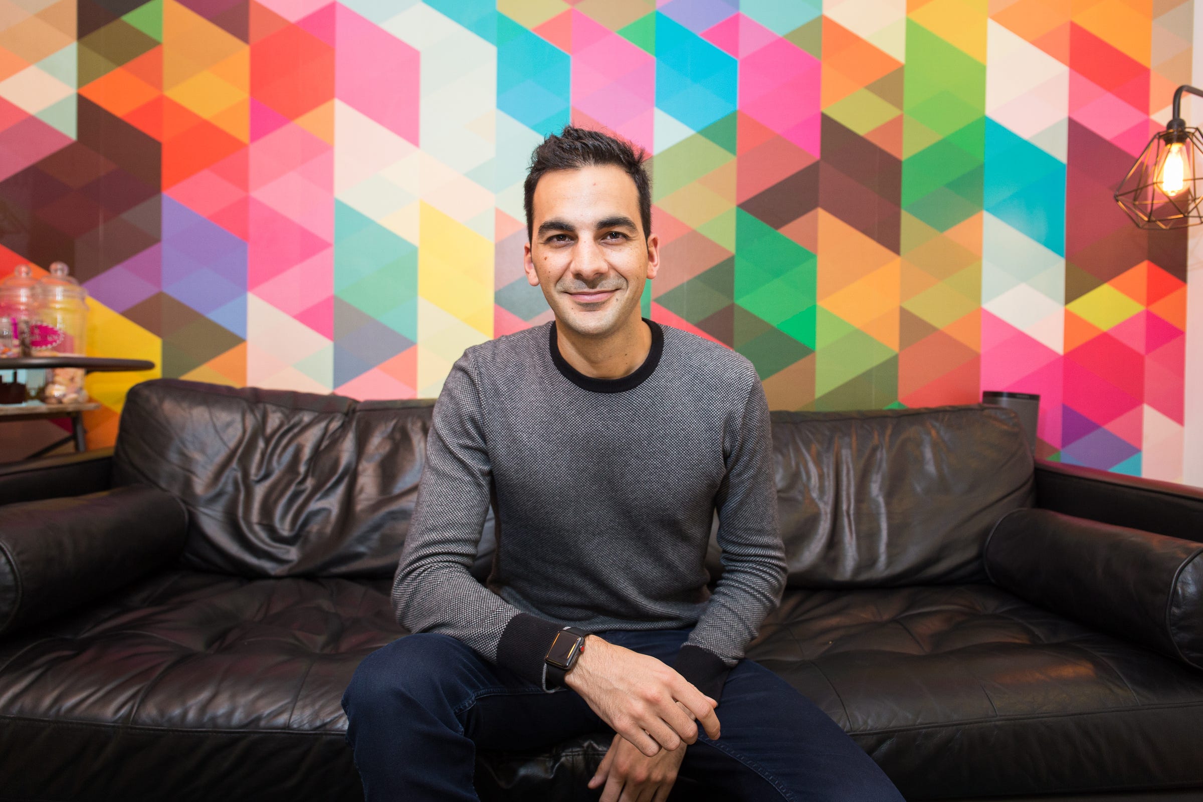 People following Andre Elias