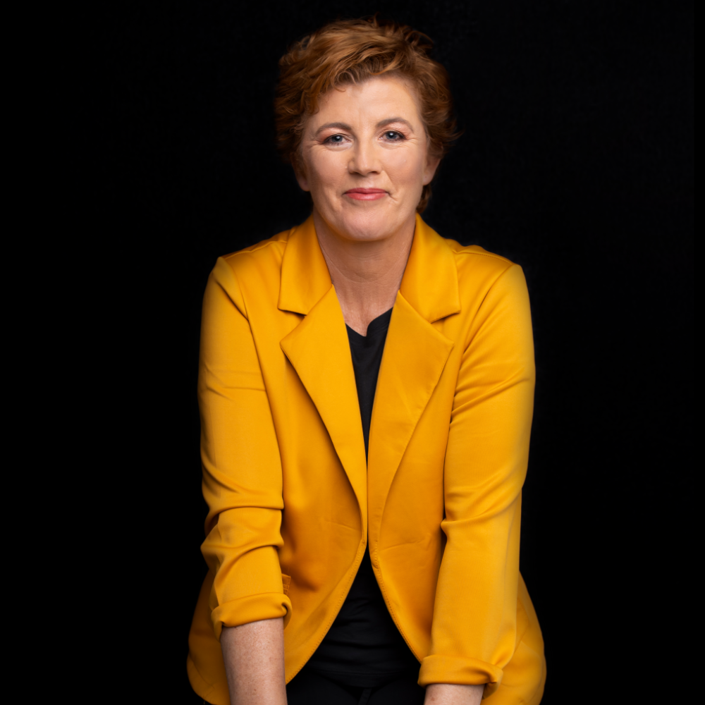 Sandy Taylor – Medium