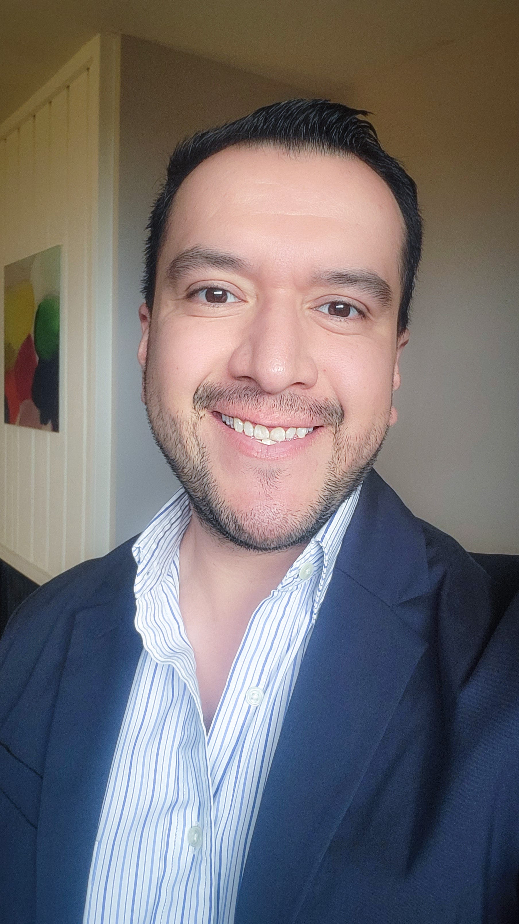 Jose Gallardo – Medium