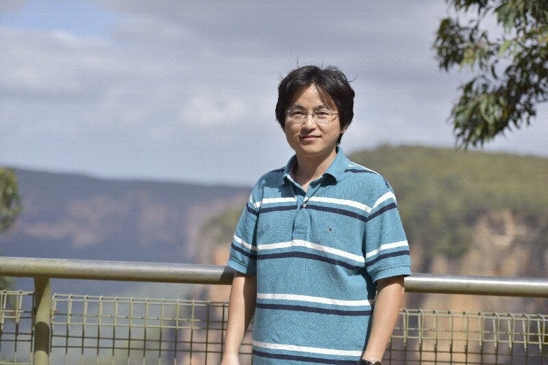 Wei Qu – Medium