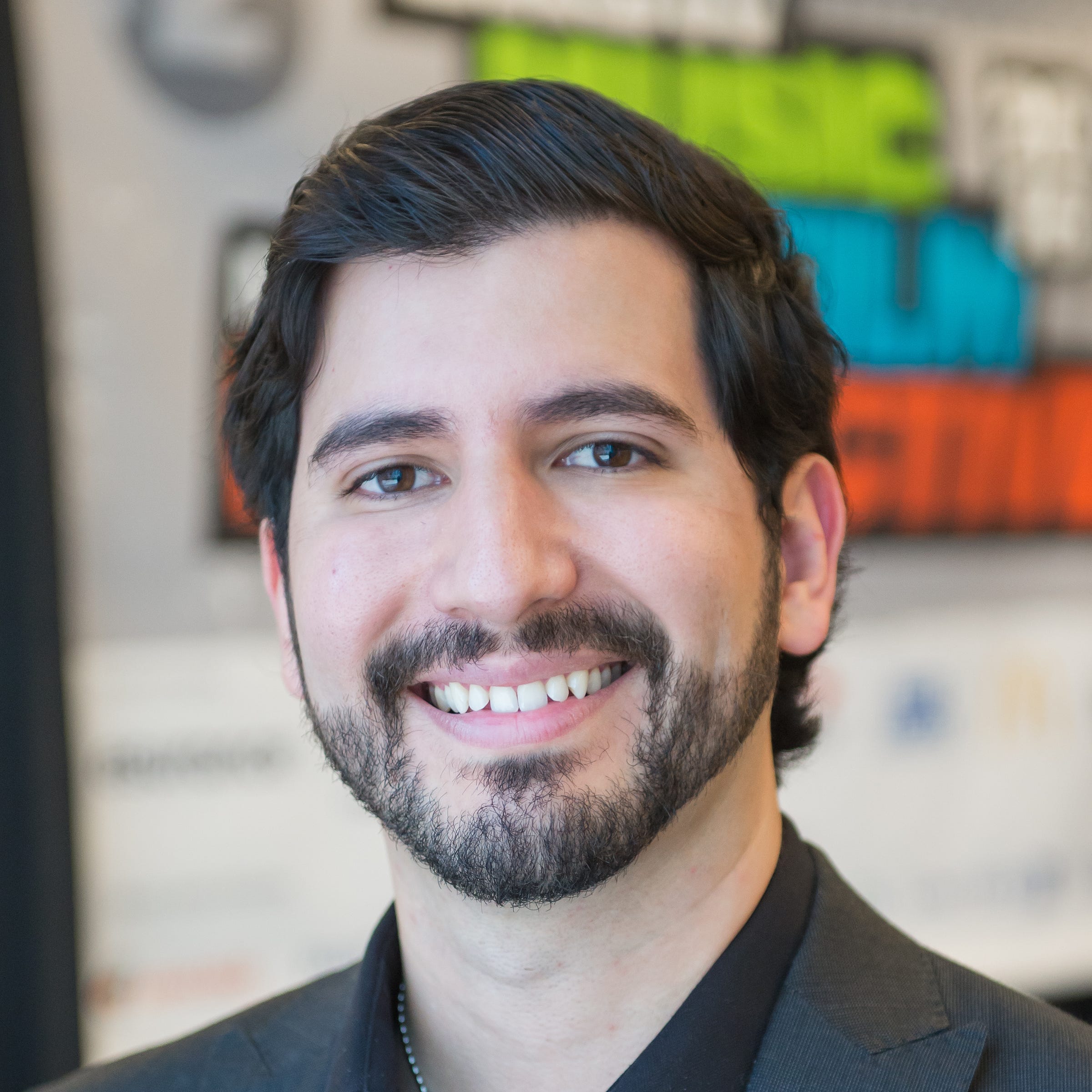 Fabio Gomez – Medium