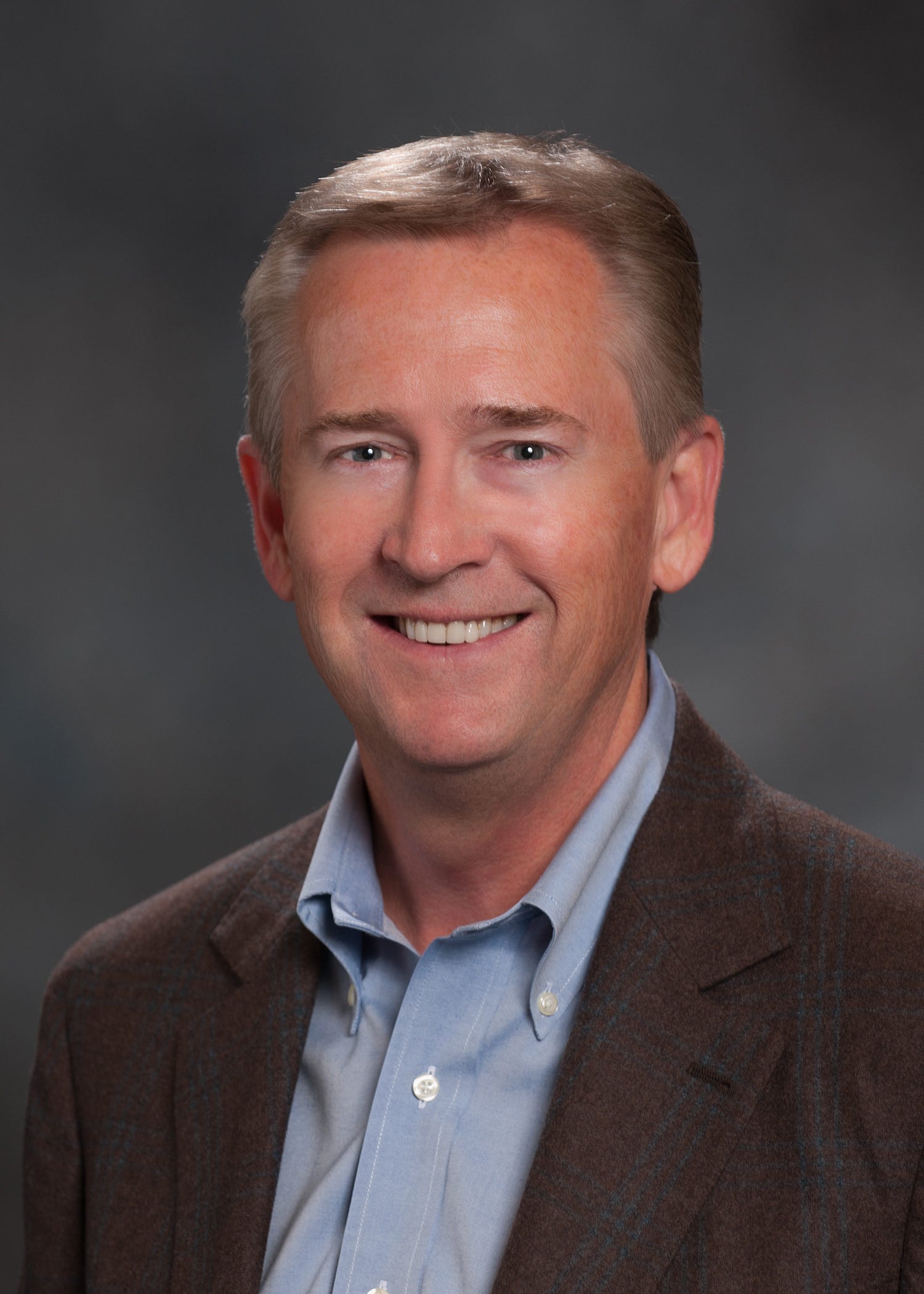 Stephen Fussell – Medium