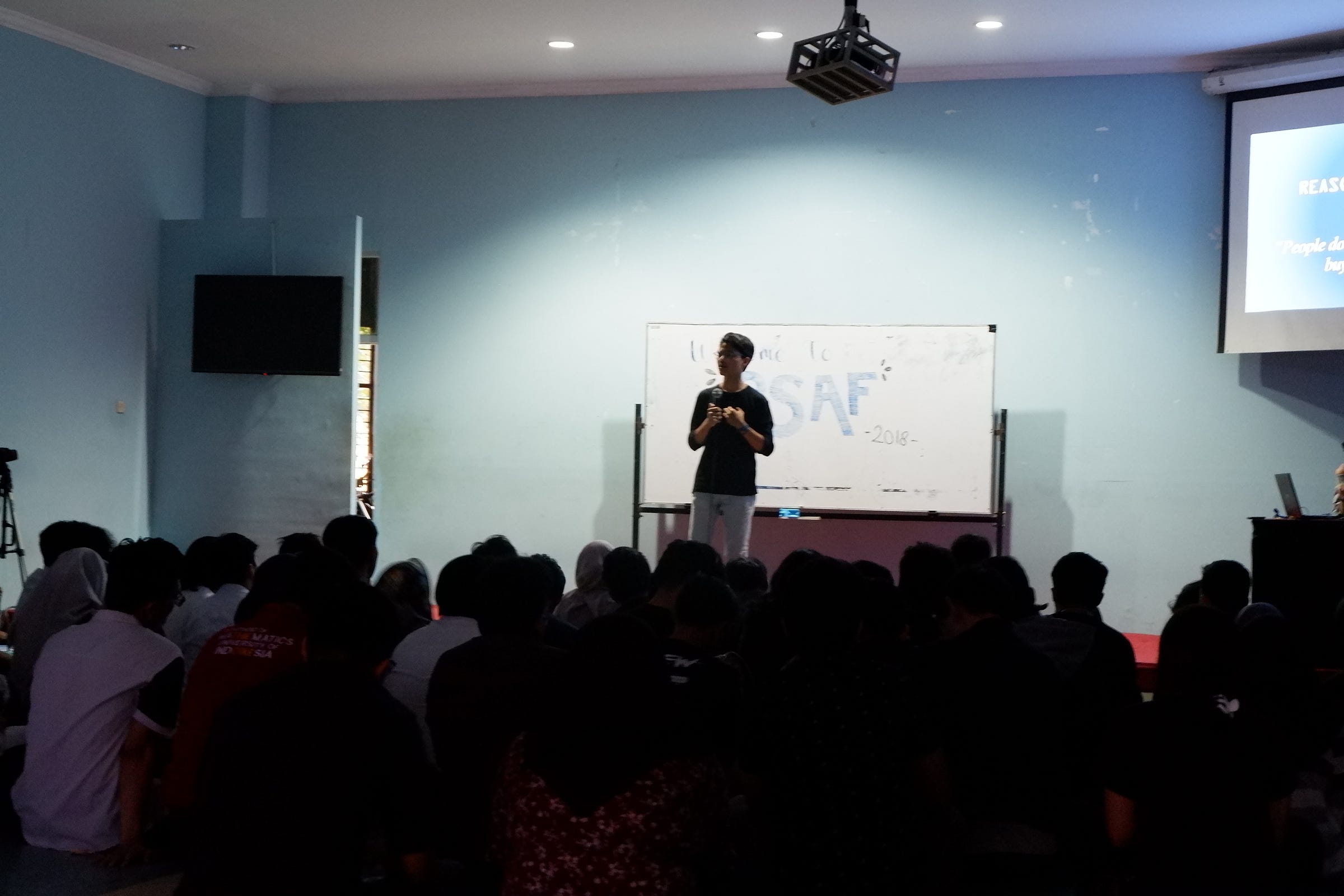About – Risky Altaresh – Medium