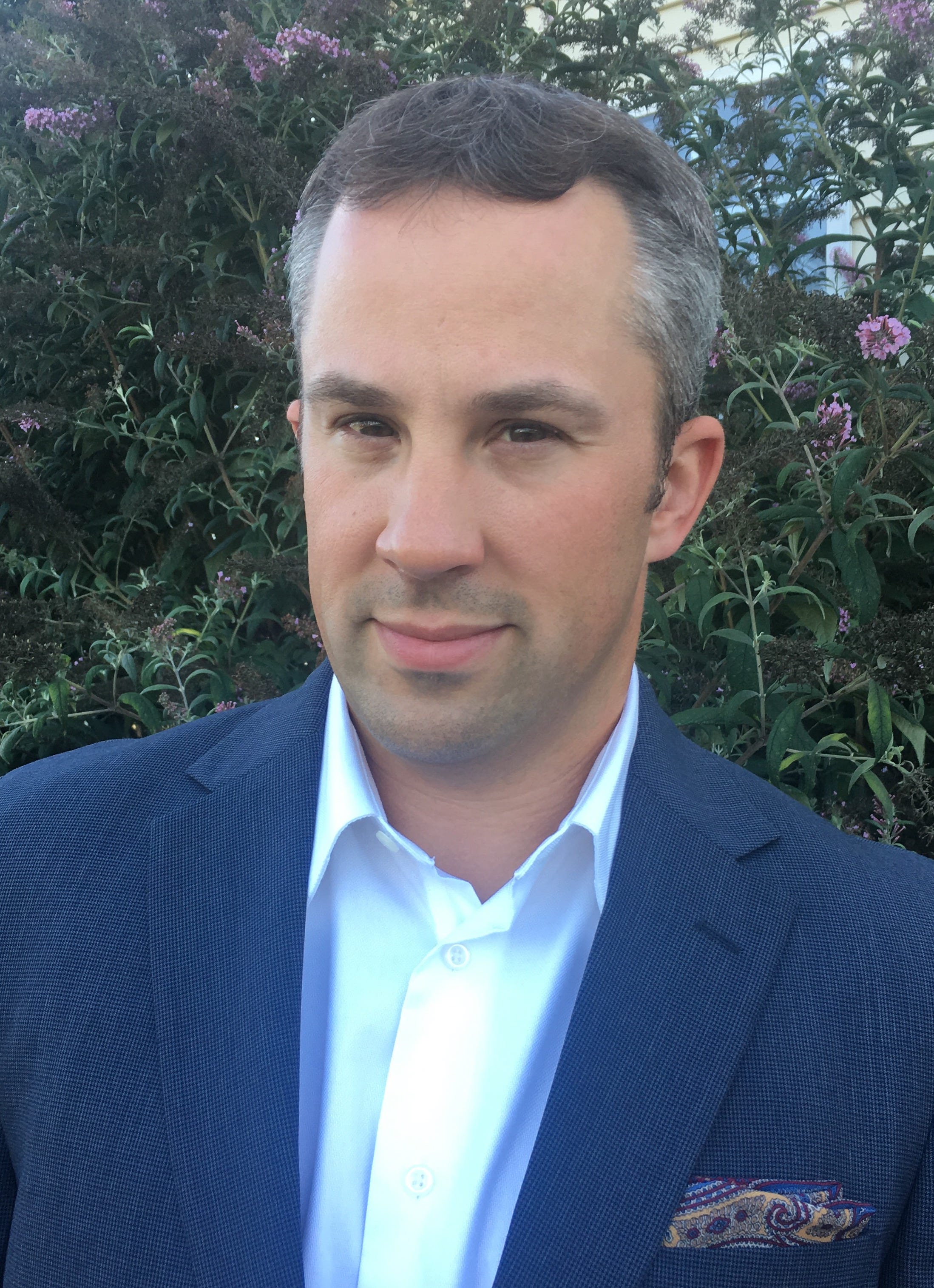 Todd Mercer – Medium