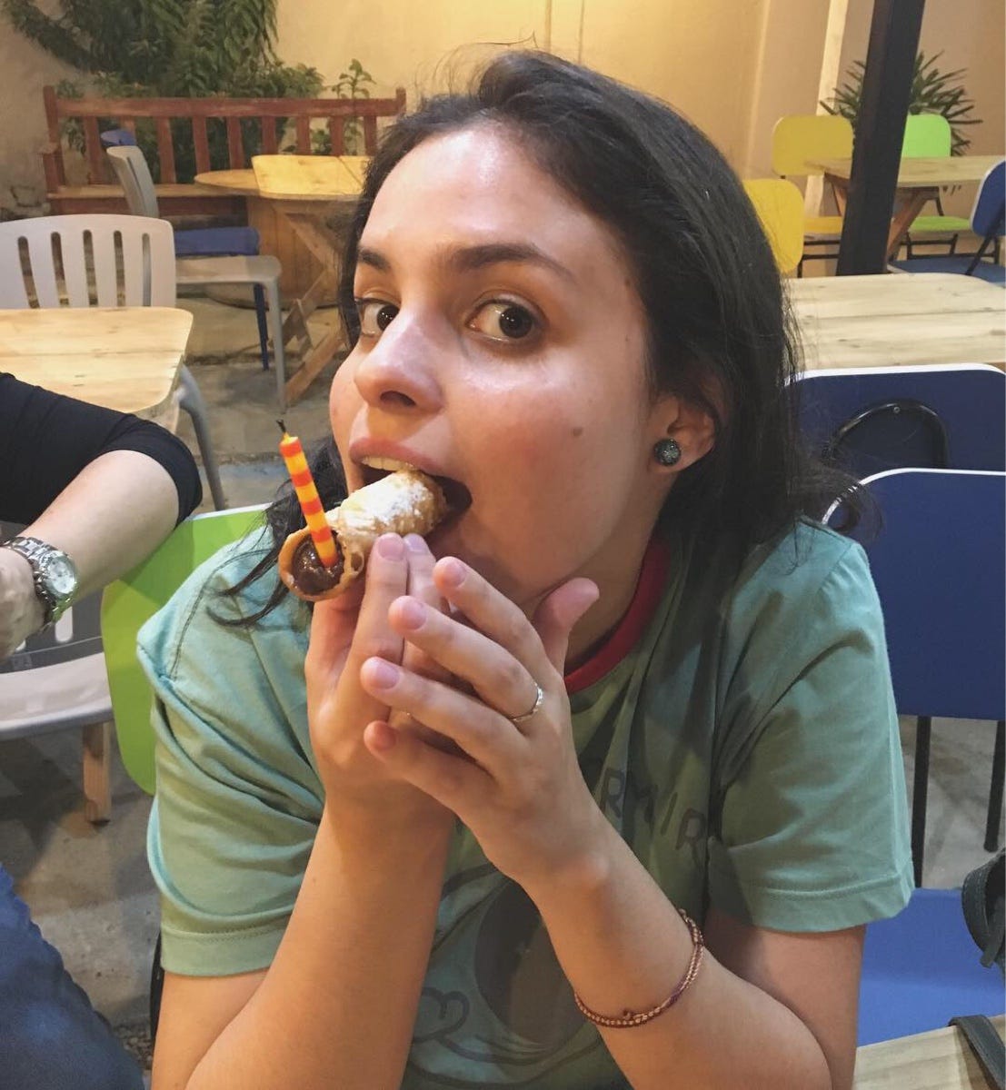 Marcella Fernandes – Medium