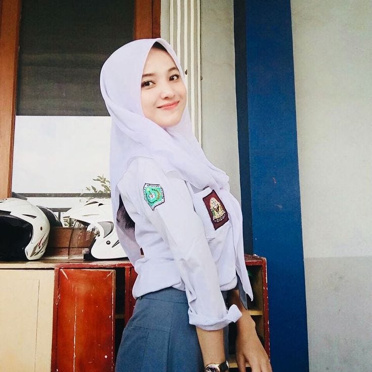 Salimah Pratiwi – Medium