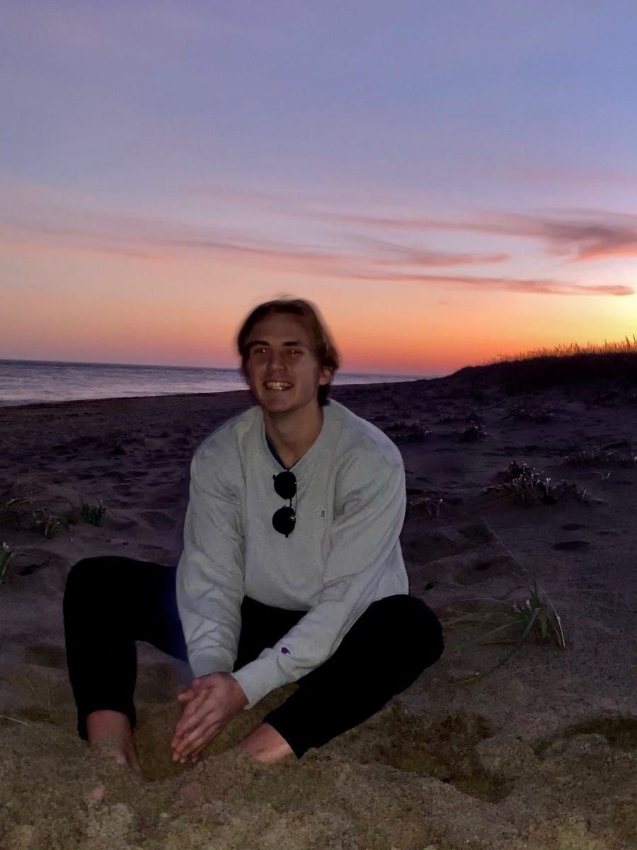 Ryan Moon – Medium