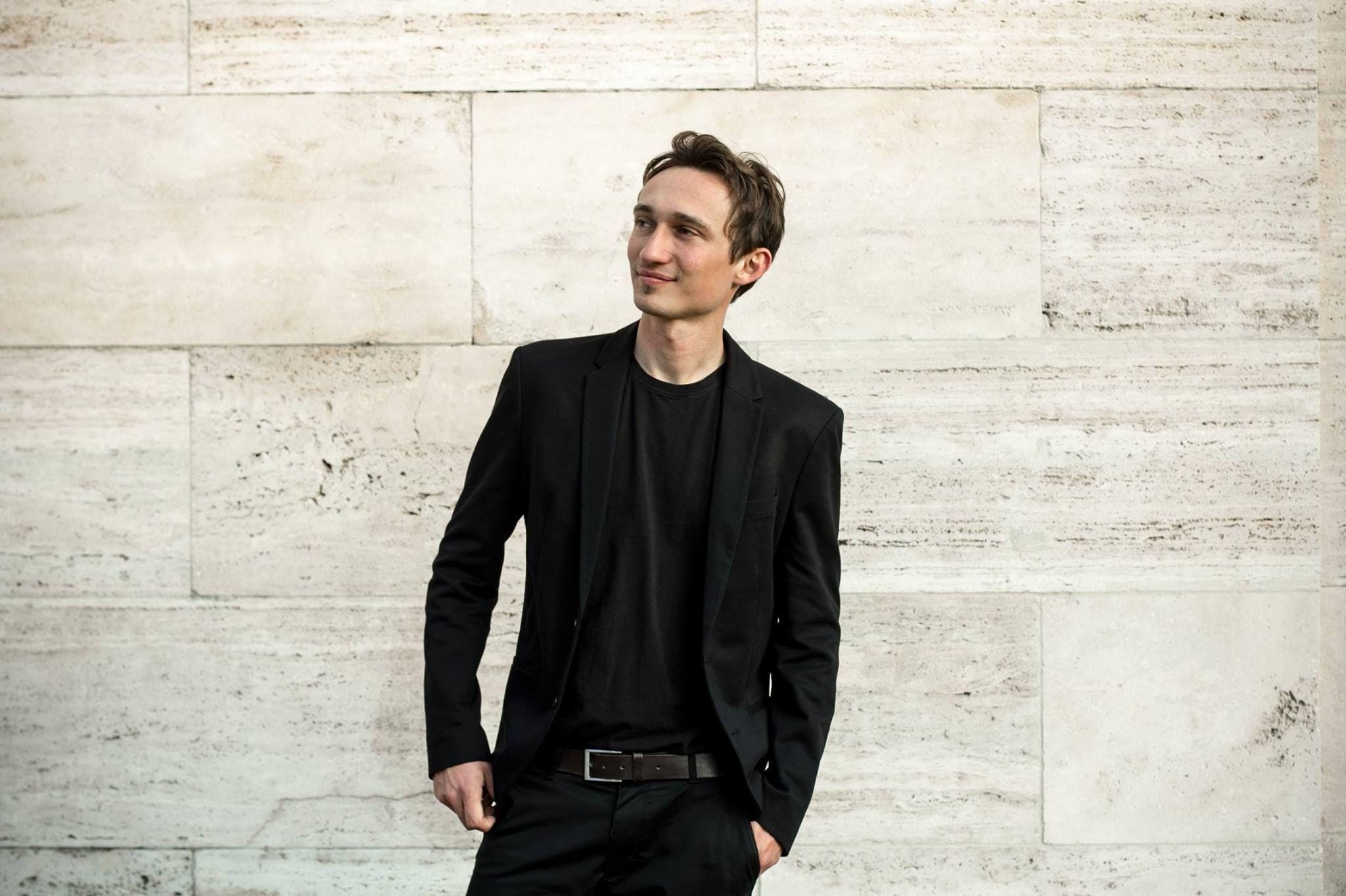 Tassilo Weber – Medium