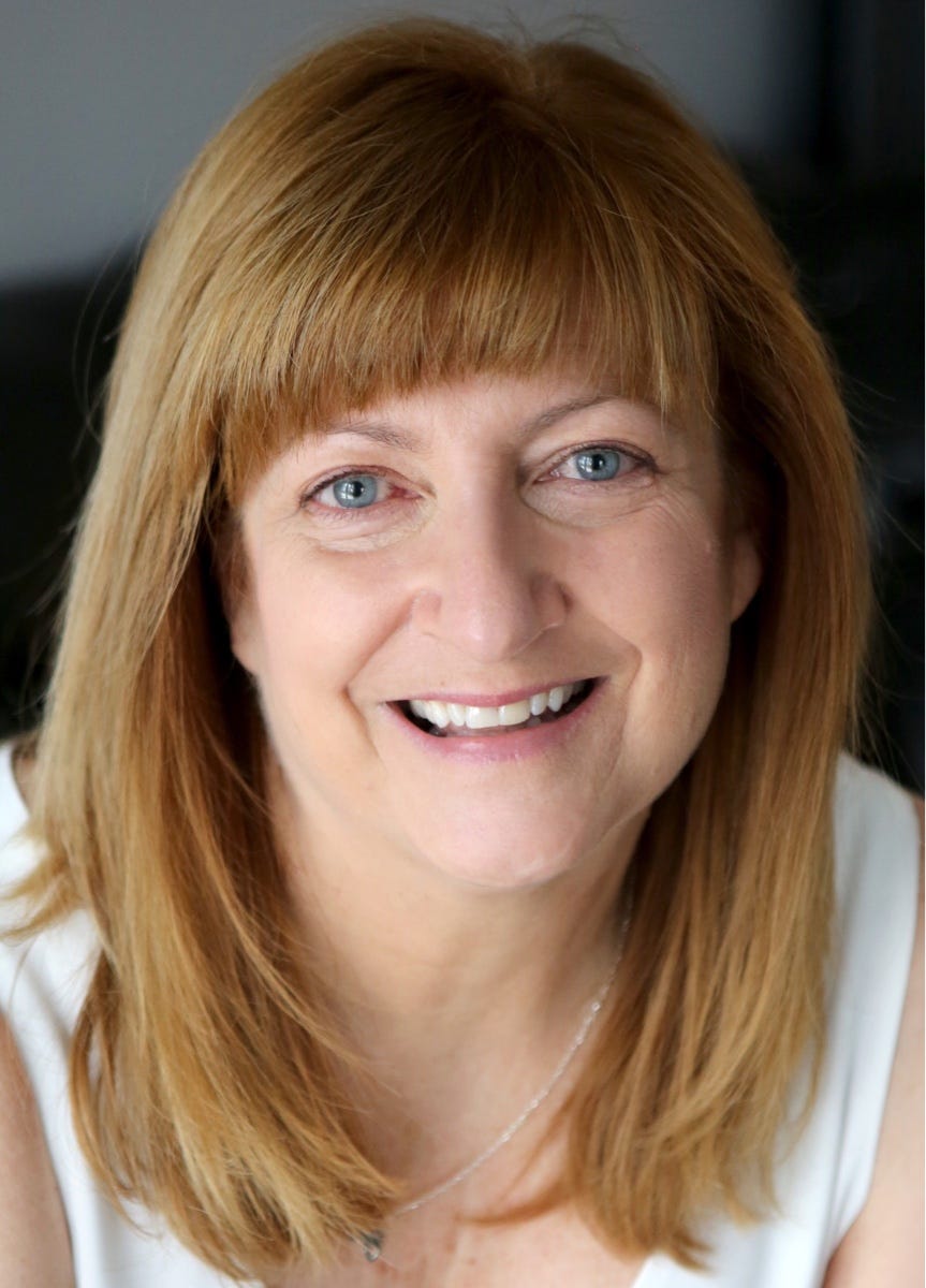 Sarah Packman – Medium