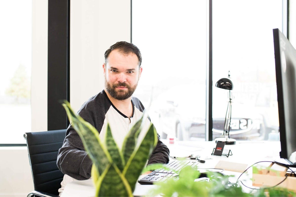 Shawn Terry – Medium