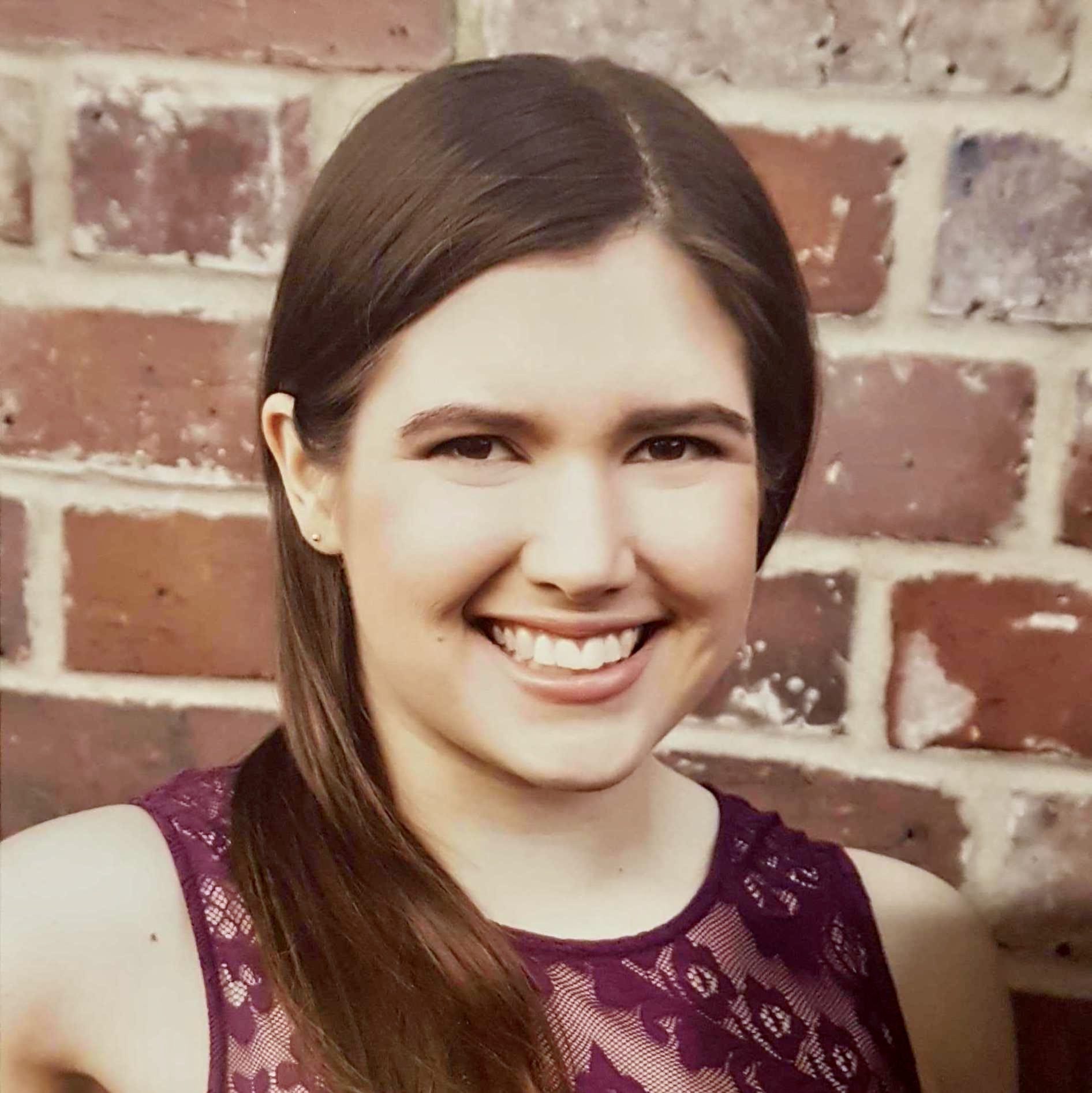 Laura – Medium