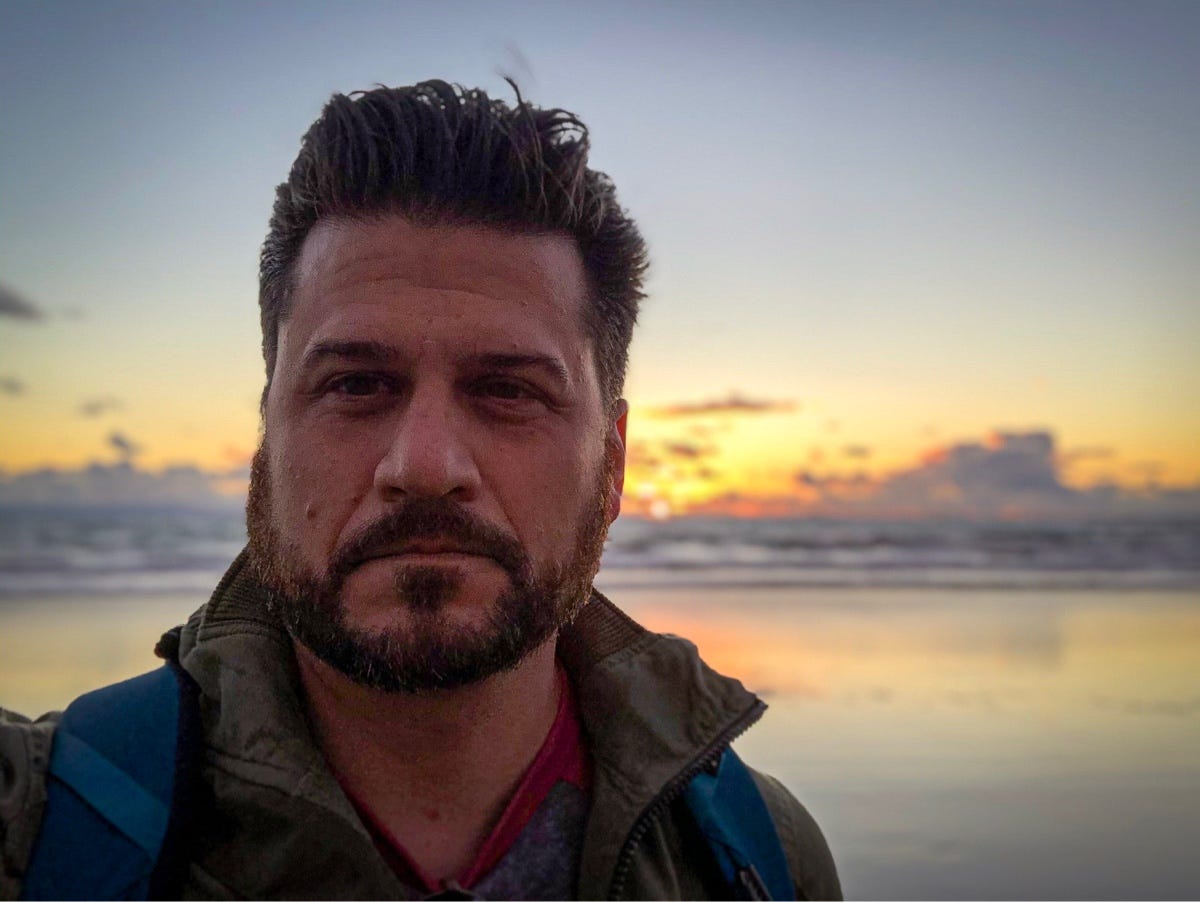 Neil Coleman – Medium