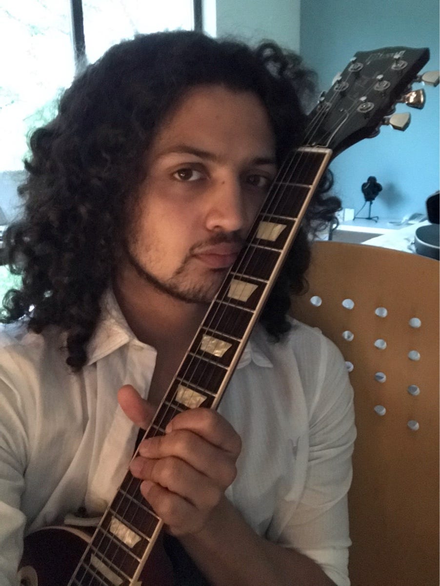 Sebastian Velasco – Medium