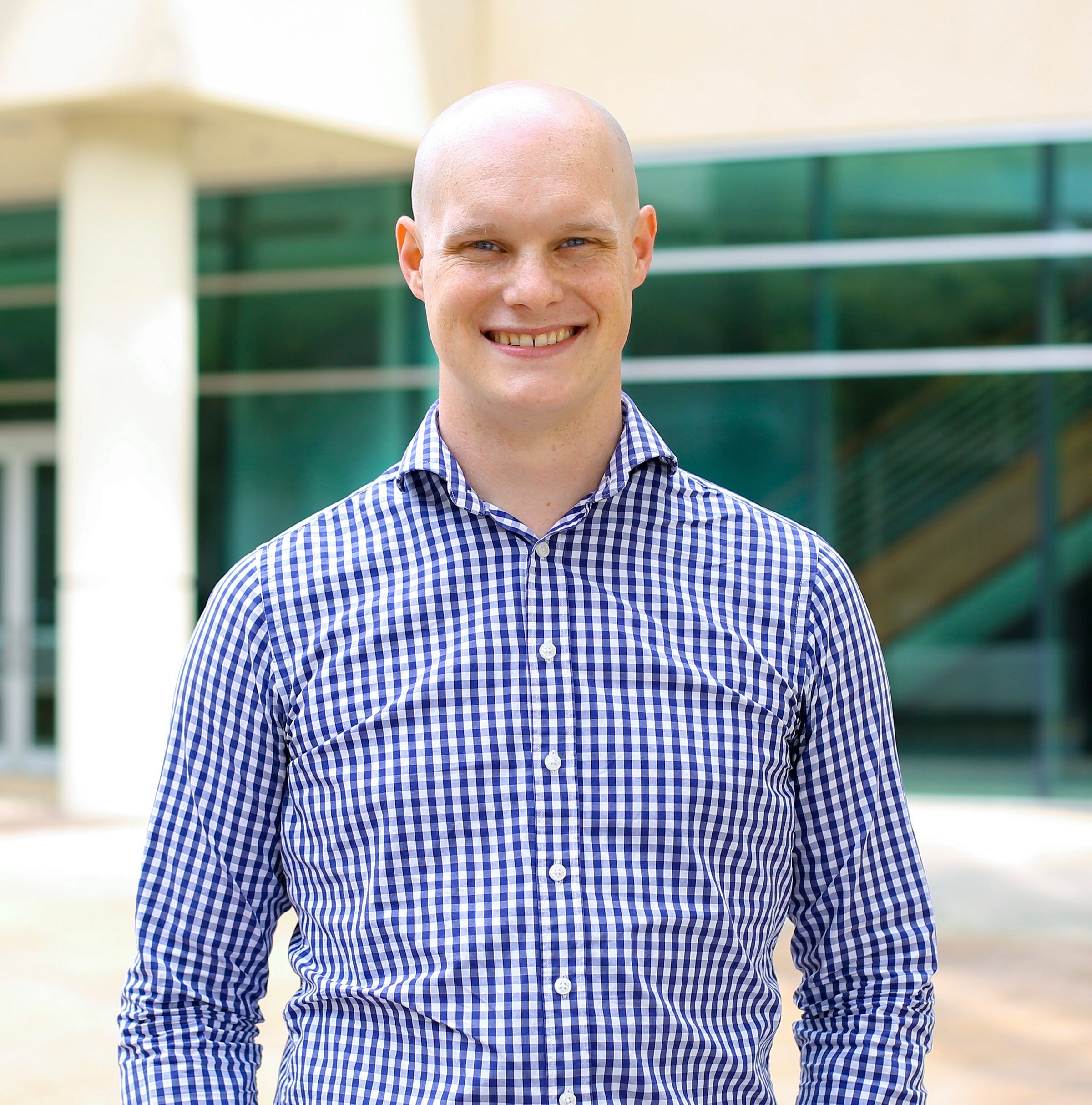 Seth Singleton – Medium