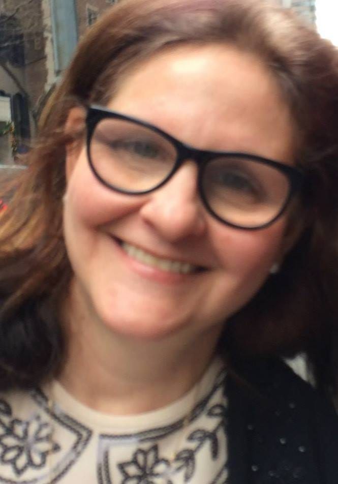 Thelma Adams – Medium