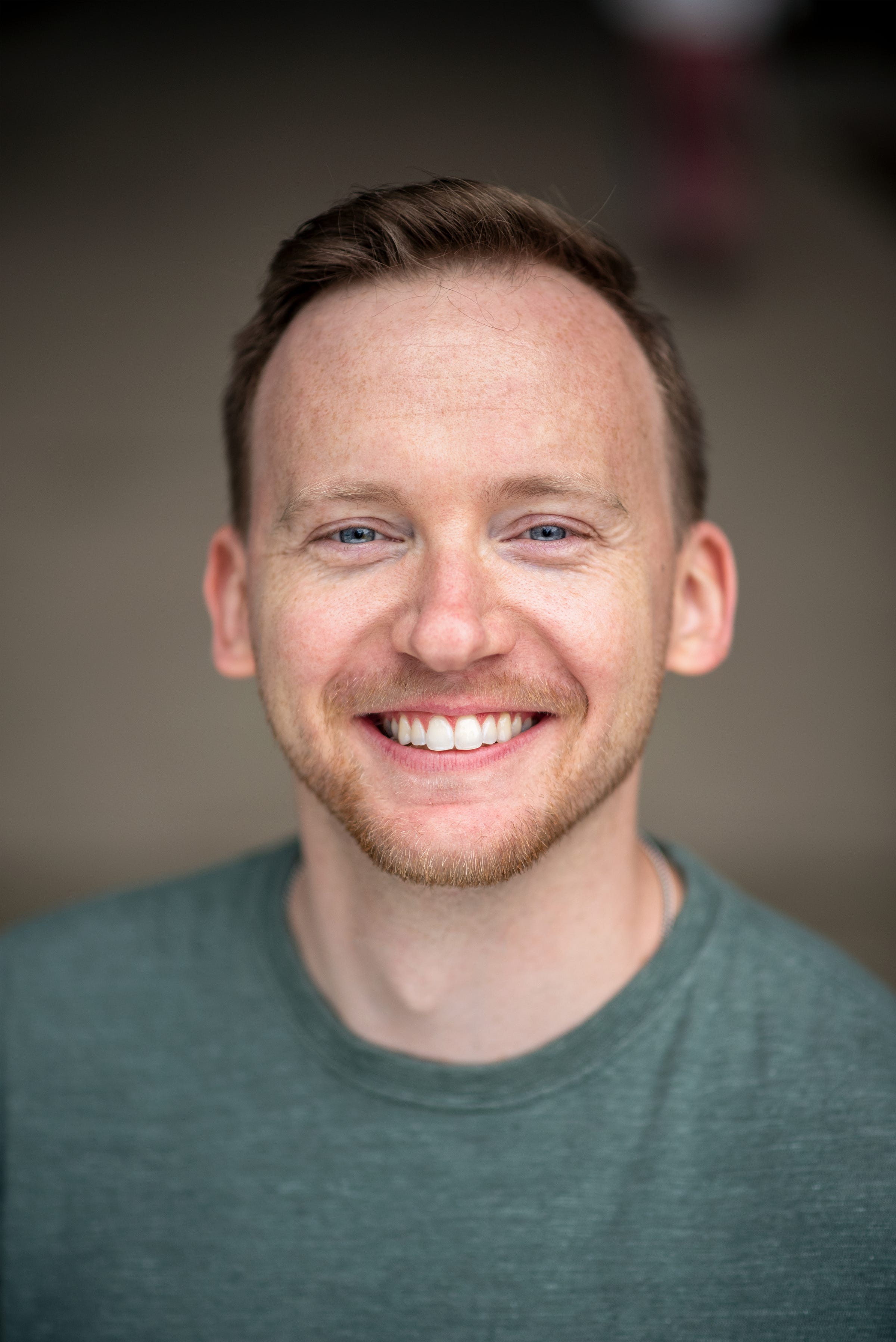 Ian Goldsmith – Medium