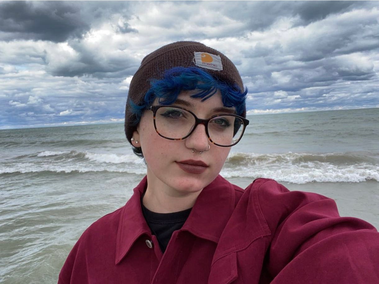 Natalie Streeter – Medium