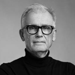 Andrew Hall – Medium