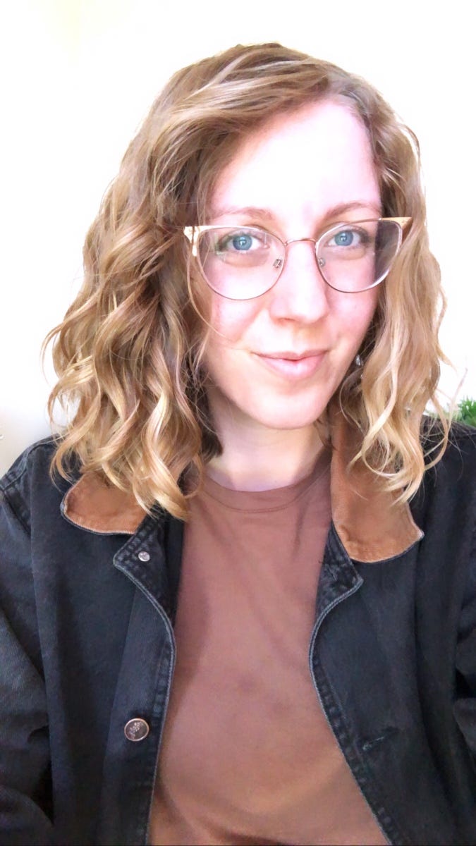 Ashley Wiesner – Medium