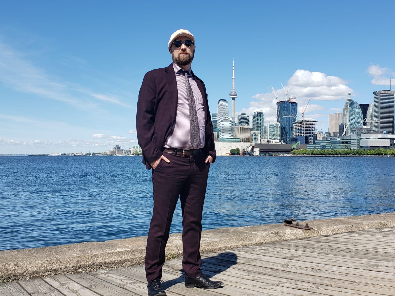 Mitchell Kent – Medium