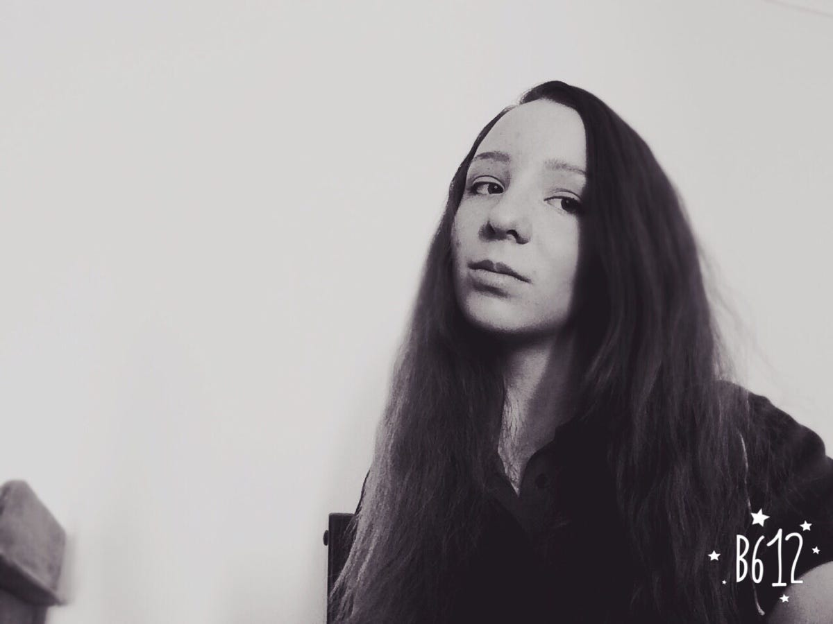 People following Sarah Bloomfield