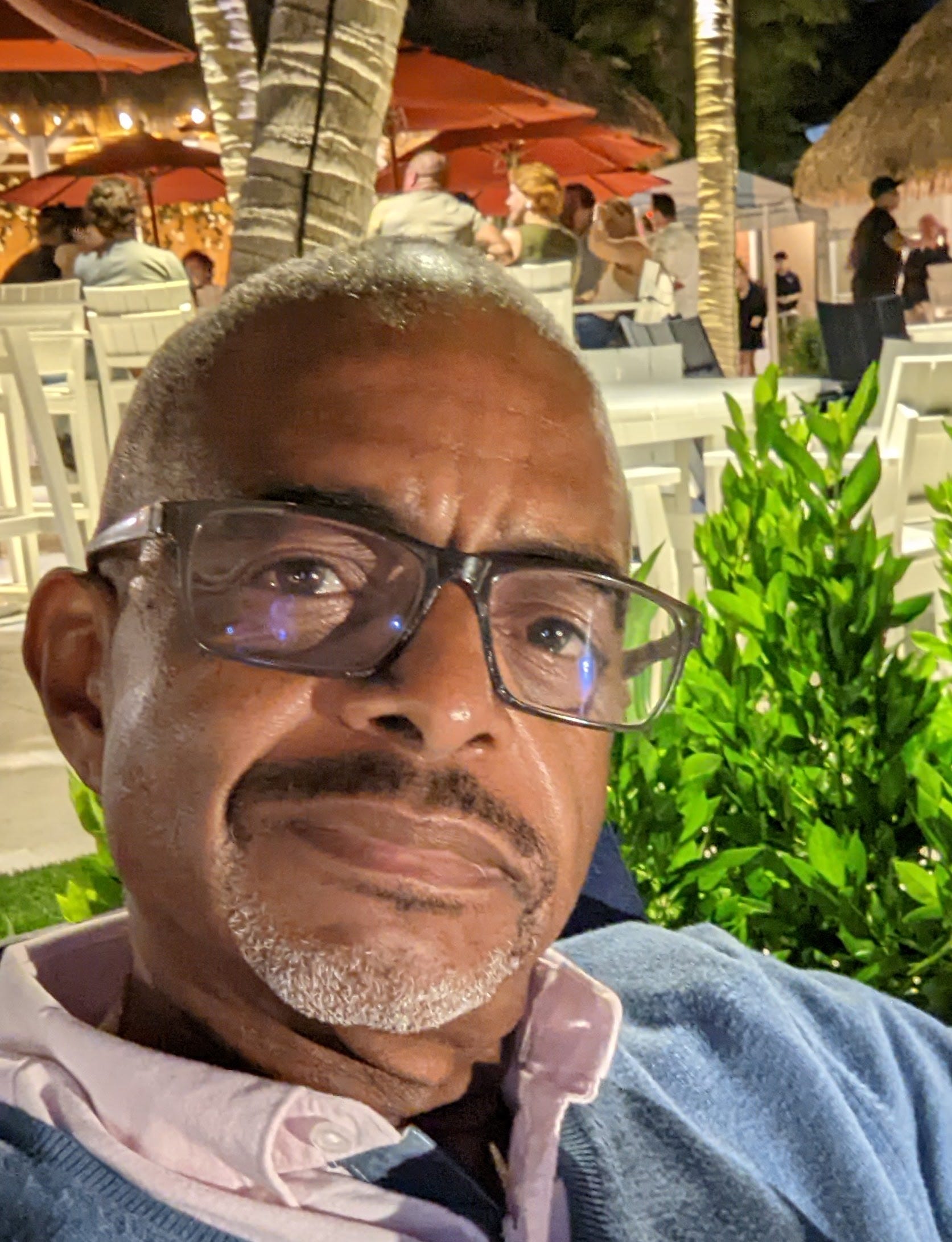 Vincent Murphy – Medium