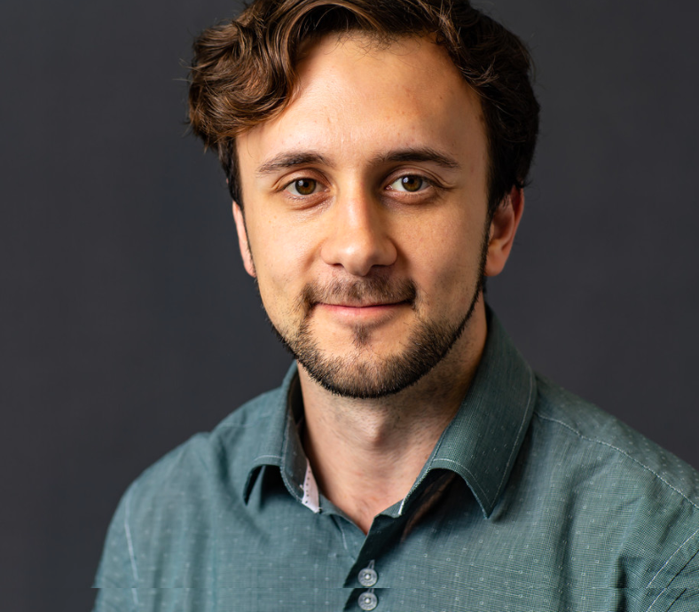 Daniel Camilleri – Medium