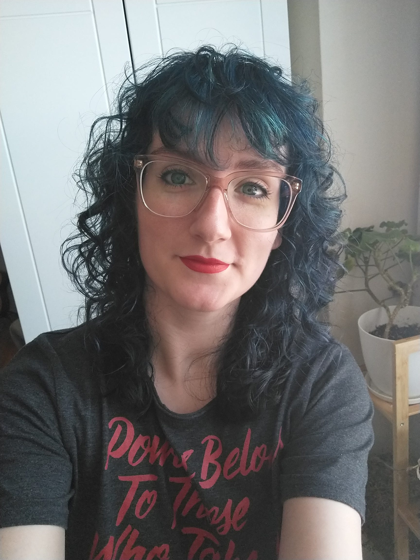 Jess Schultz – Medium