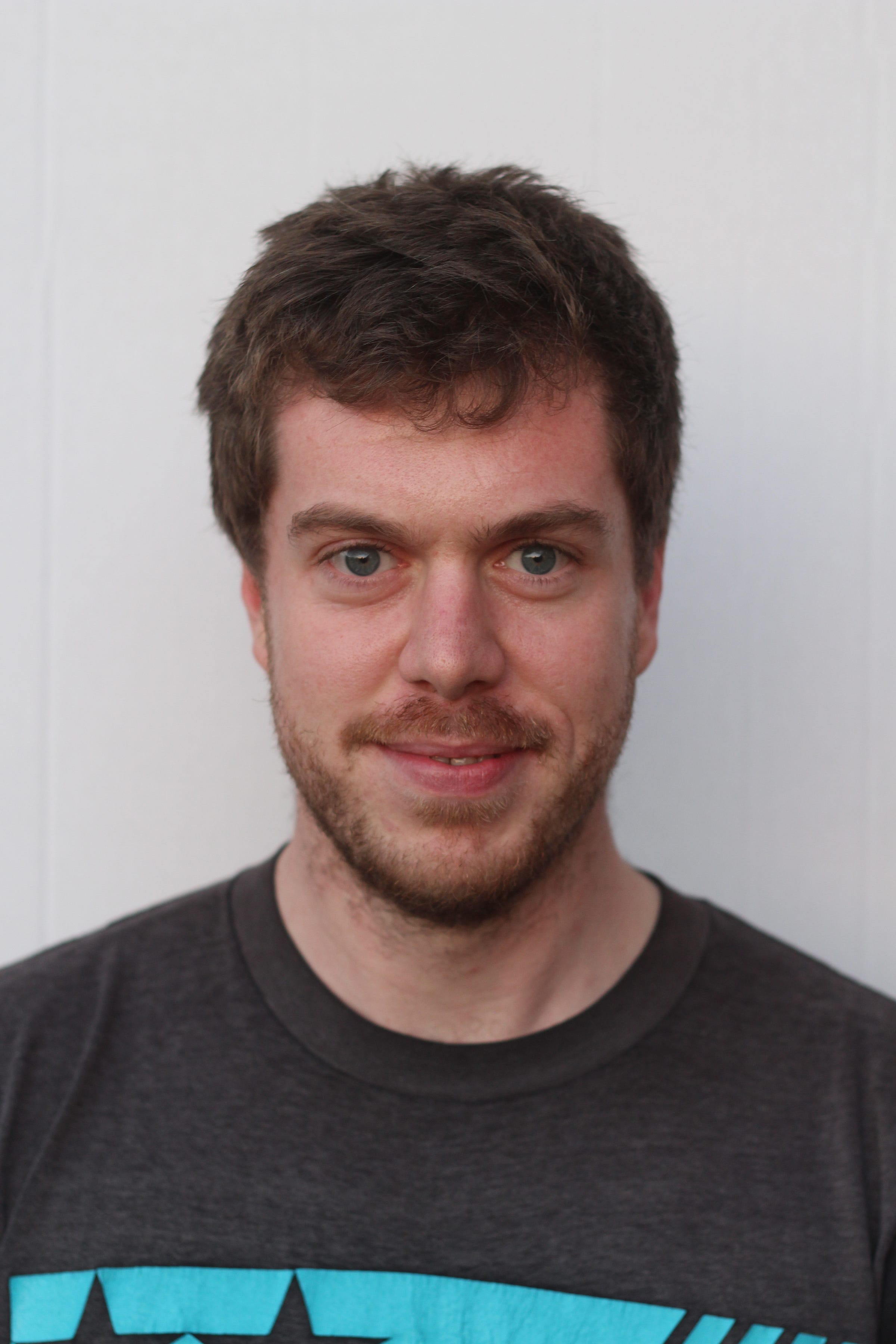 Ronan J. O'Shea – Medium