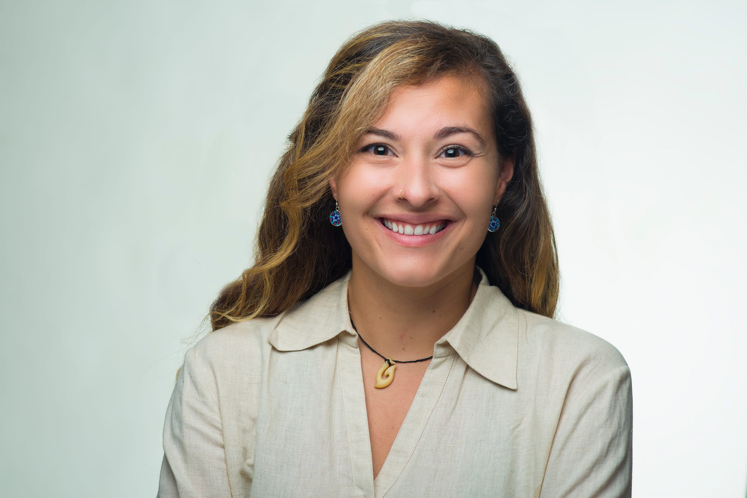 Leah Bingham – Medium