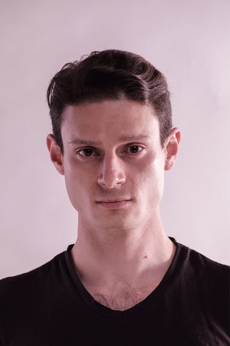 Juan Roberto Valera – Medium