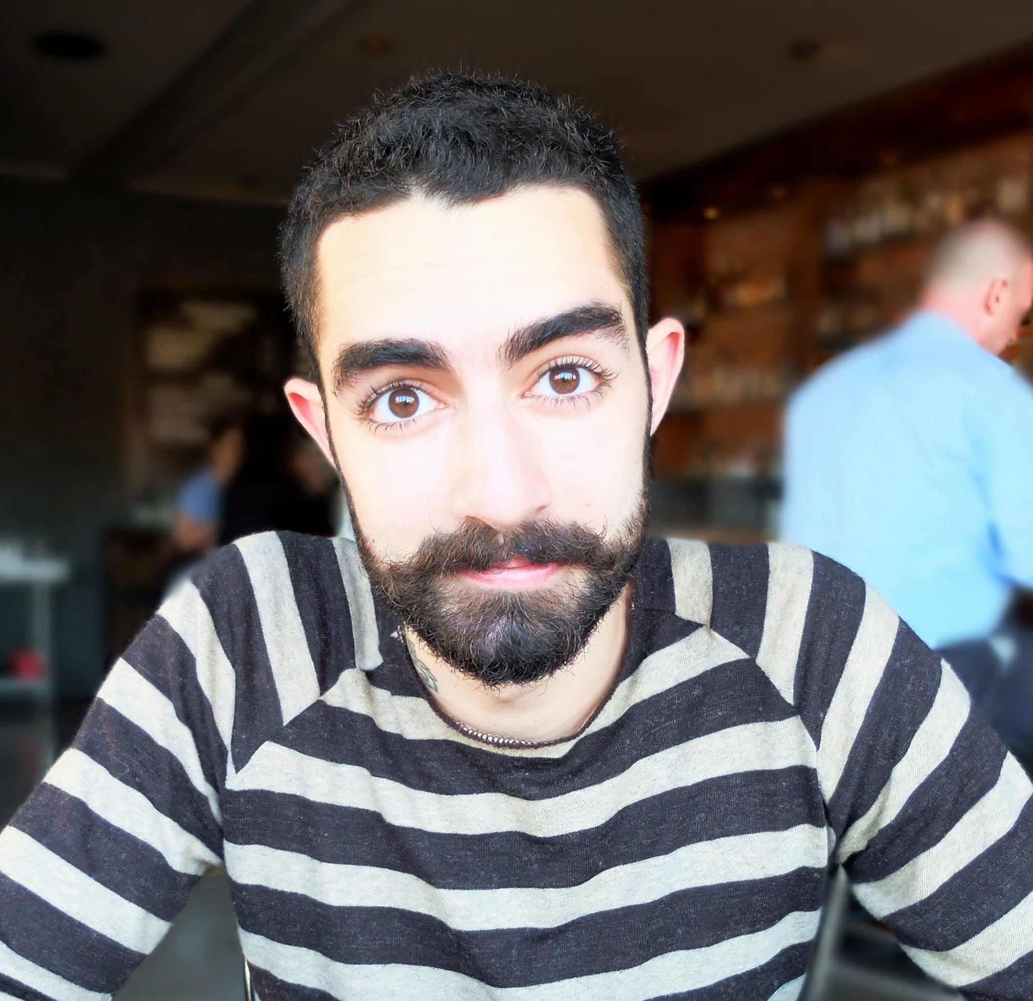 Alex Ketch – Medium