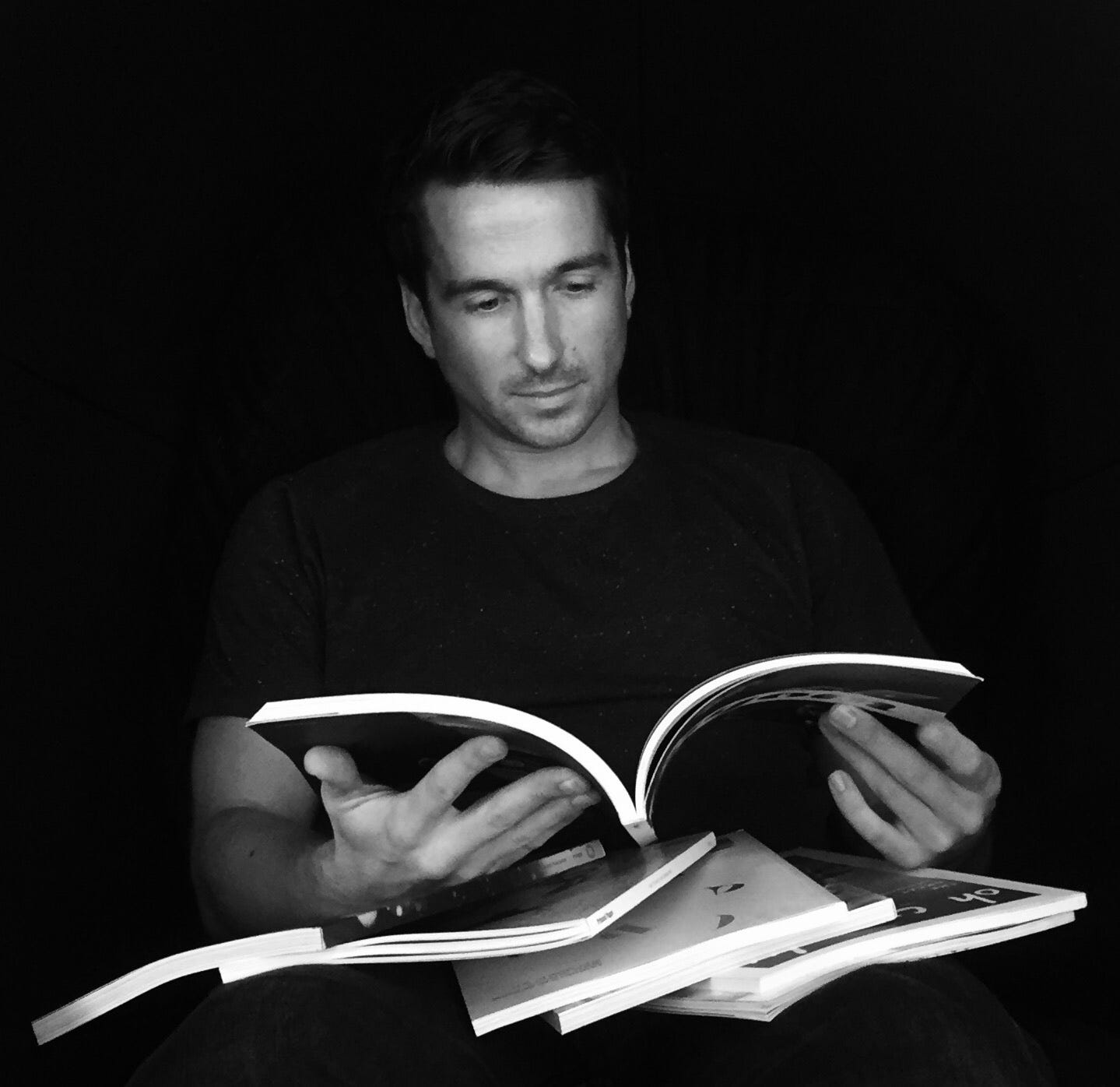 Simon Lock – Medium