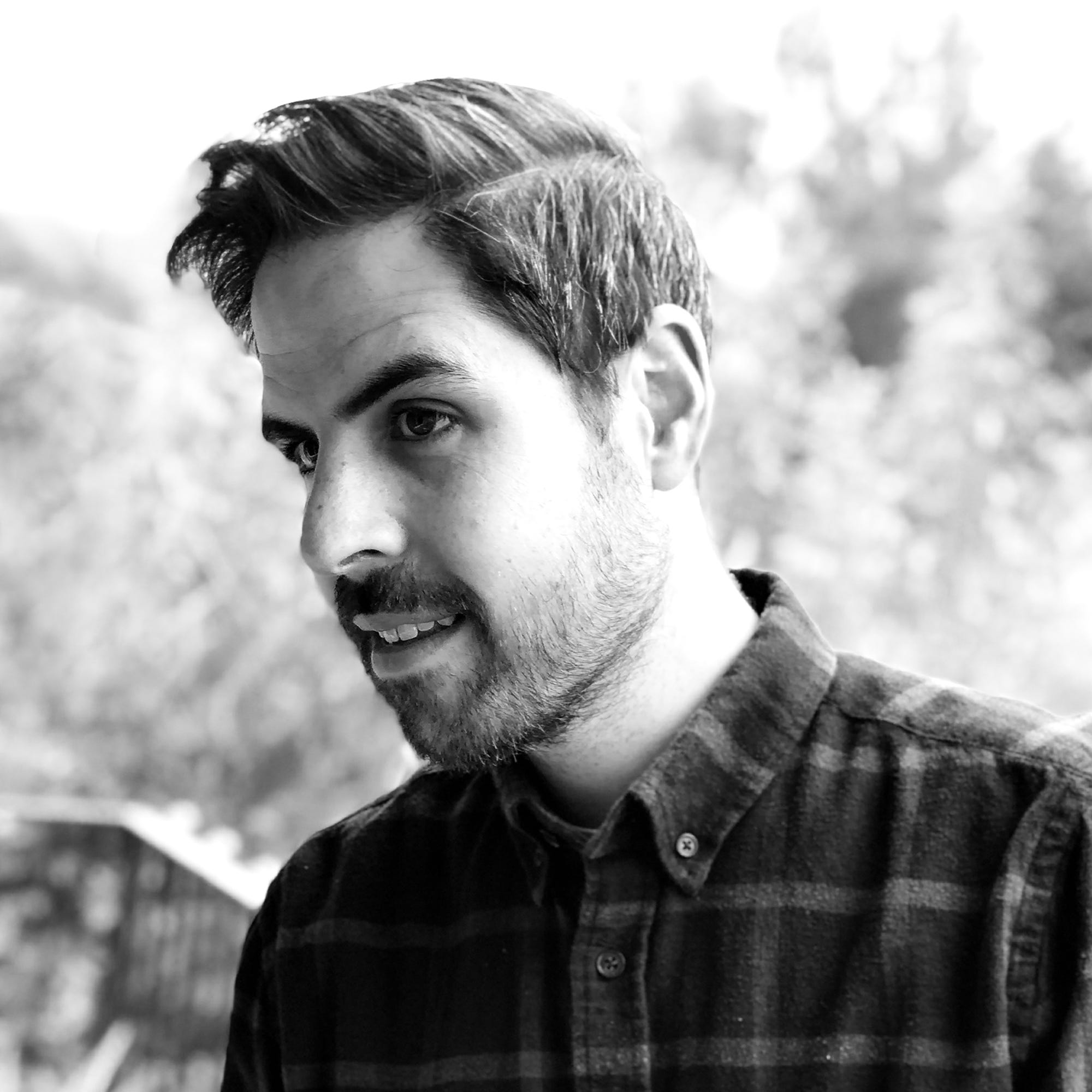 Daniel Lustig – Medium