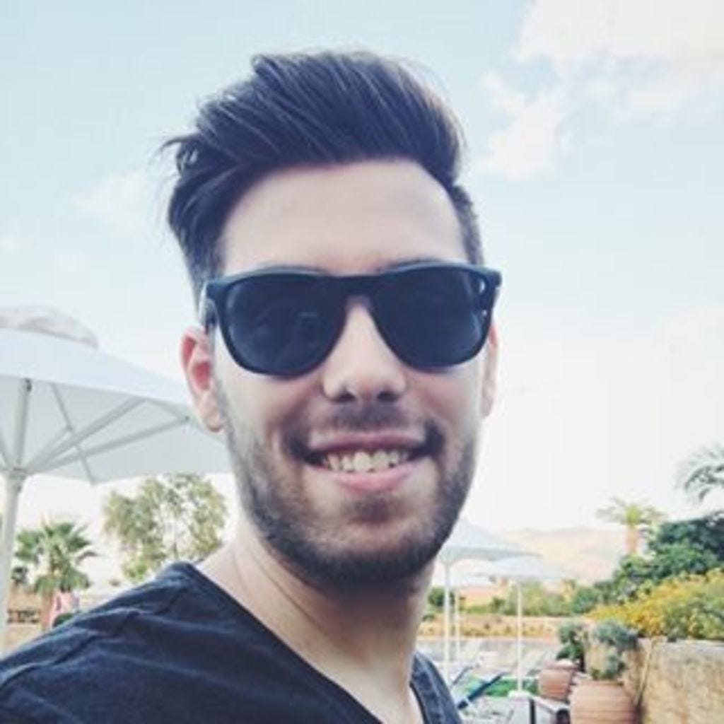 People following Daniel Luca ⚡️