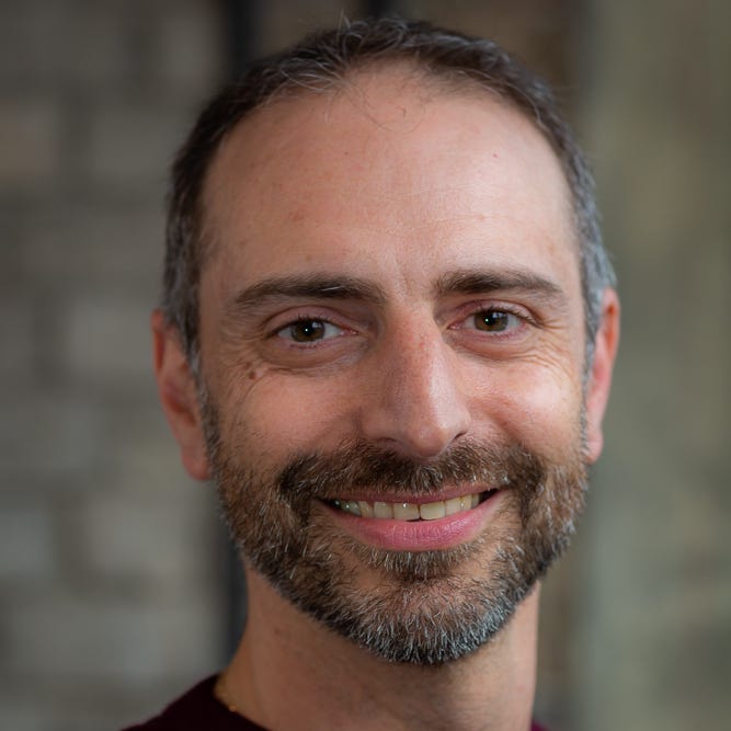 Bruce Fuda – Medium